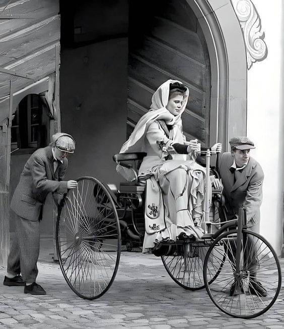 When Was The Internal Combustion Engine Invented - FoundersOF